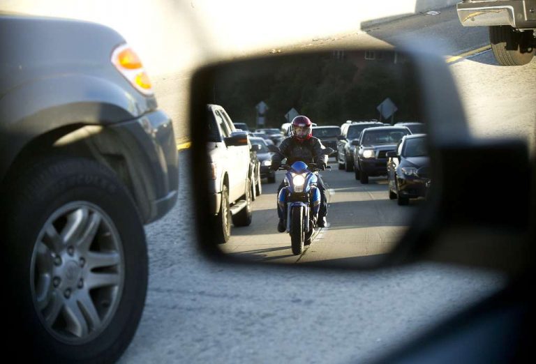 Lane Splitting | Skilled Motorcyclist Association
